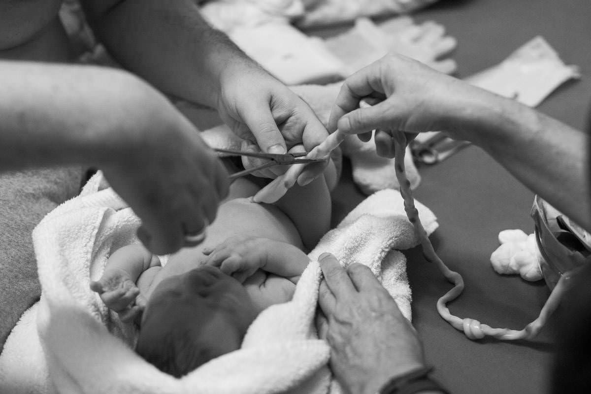 Geburt - eine überwältigende Erfahrung! - Geburtsfotograf Köln und NRW